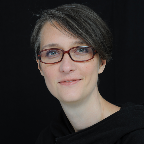 Tina Bär | Who-is-HU